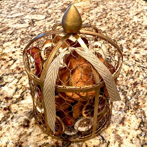 Accents | Gold Wire Cage | Poshmark